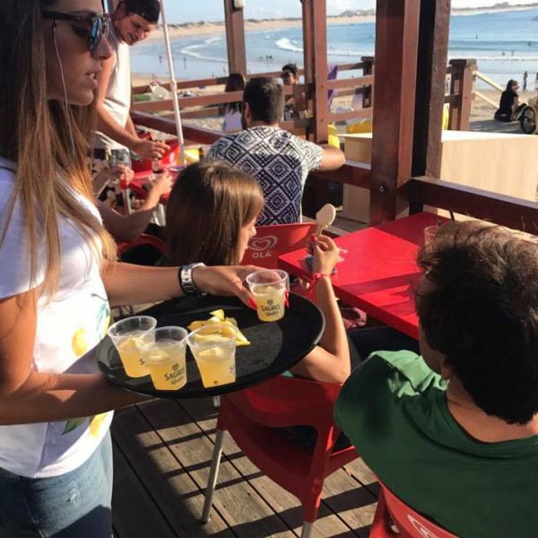 Danau Baleal Bar – Peniche Surf Guide